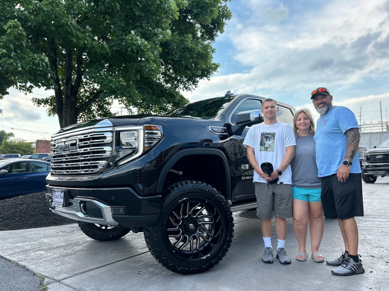 Car & Truck Dealership in Frederick, MD | Krietz Auto Sales